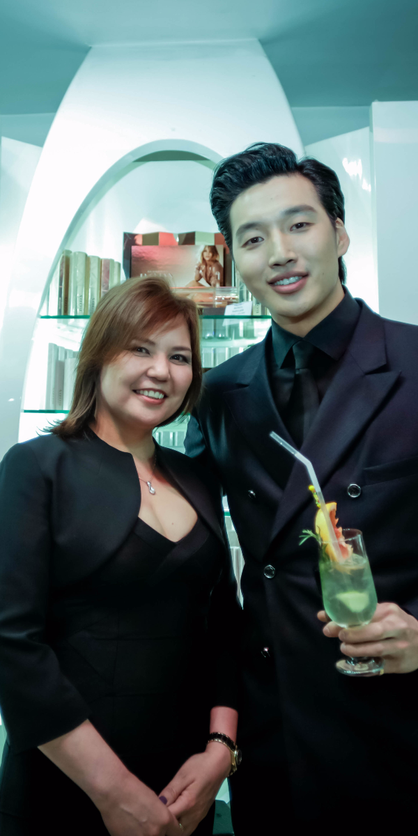 ФОТО: “Ноён Burberry” Монголд