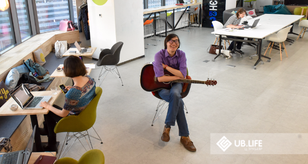 UB.LIFE-ийн зөвлөгөө: Гитар тоглож сурахаар төлөвлөсөн хүмүүст Базо ...