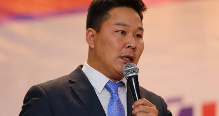 Д Гантулга гишүүн бүрэн эрхээсээ татгалзах хүсэлтээ гаргалаа